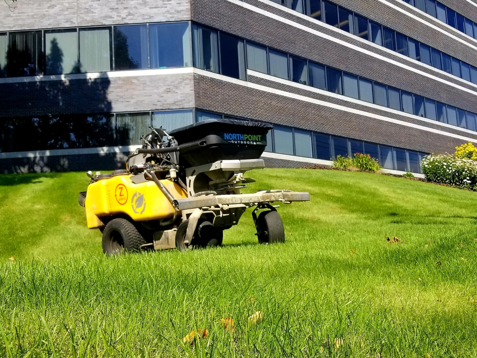 Commercial Landscape Maintenance NH - North Point Outdoors